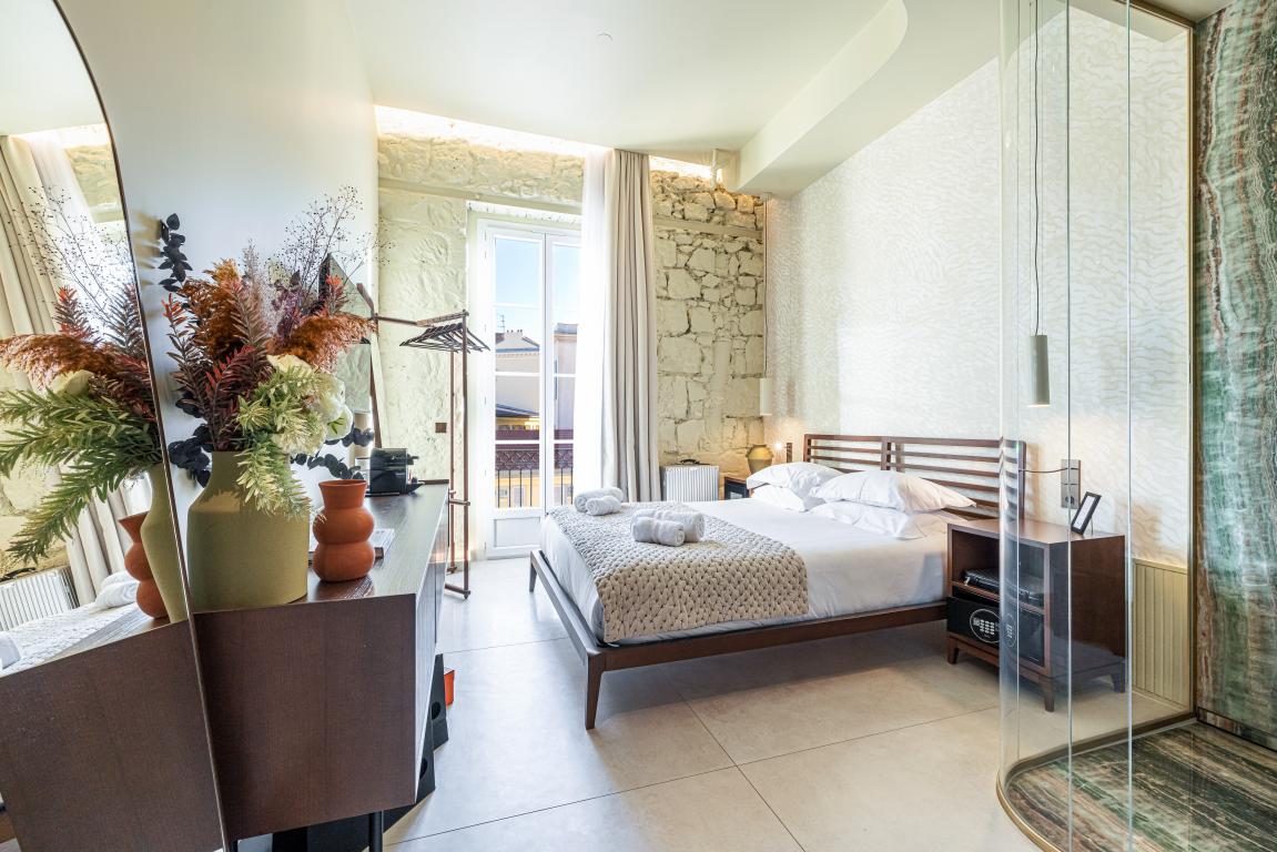 Hôtel Naomi Nice | Site Officiel | Nice